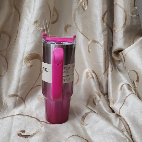 Stanley | Kitchen | Nwt New Stanley Quencher H2 Tumbler Hot Pink Ombre ...
